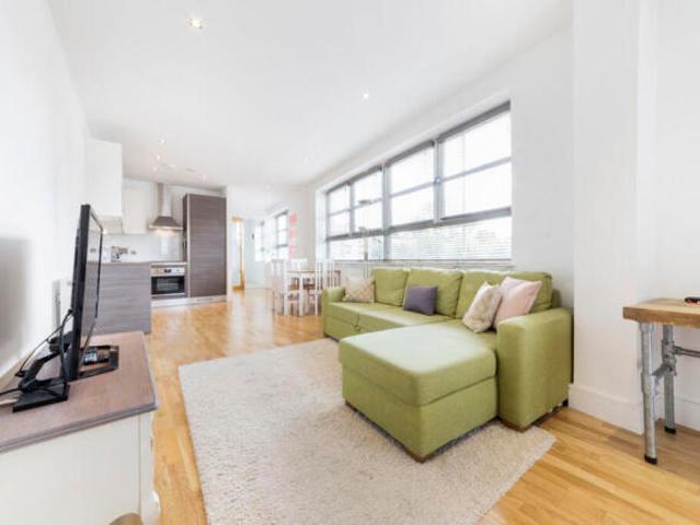 2 bedroom flat for rent in 16 Merryweather Place, Greenwich, SE10