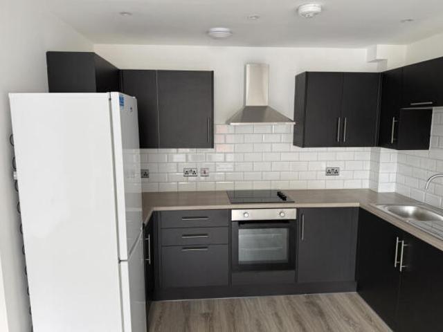 2 bedroom flat for rent in 16 St. Domingo Grove, Liverpool, Merseyside, L5