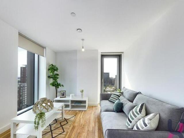 2 Bedroom Flat For Rent In 18 Michigan Avenue, Salford