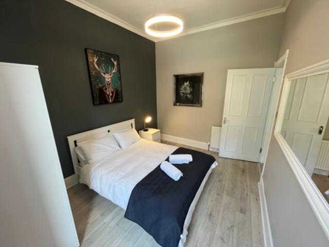 2 bedroom flat for rent in 19/6 Dean Park Street, Edinburgh, EH4 1JS, EH4