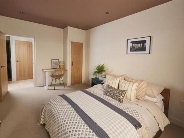 2 bedroom flat for rent in 19 Paternoster House, Exeter, EX4