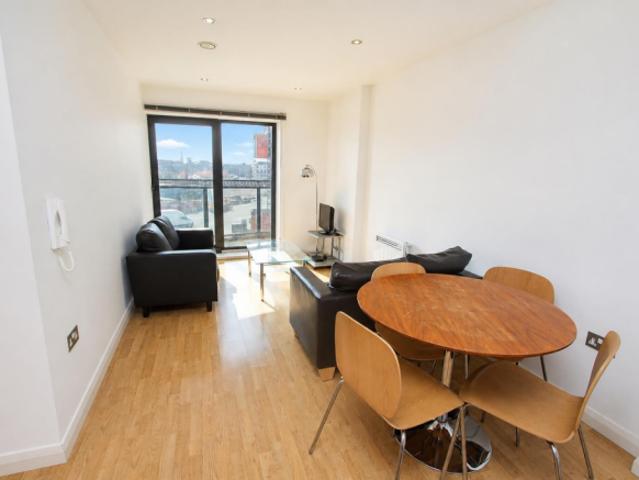 2 bedroom flat for rent in 1 Brewery Wharf, Waterloo Street, LS10