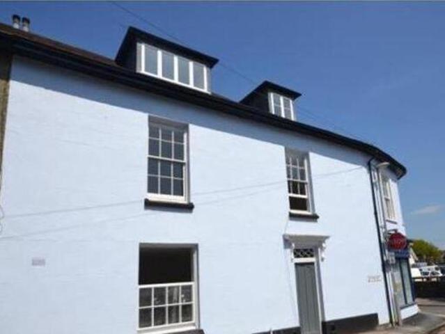 2 Bedroom Flat For Rent In 1 High Street