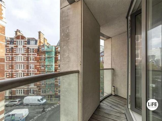 2 bedroom flat for rent in 1 Palace Place, London, SW1E