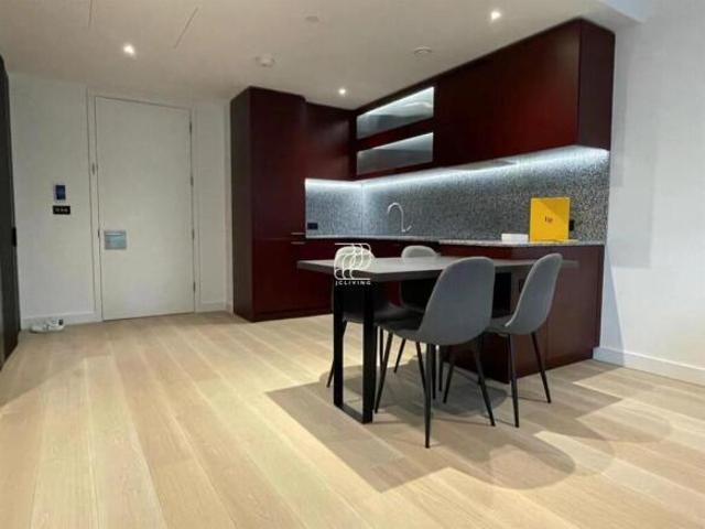 2 bedroom flat for rent in 1 Viaduct Gardens, UK, SW11