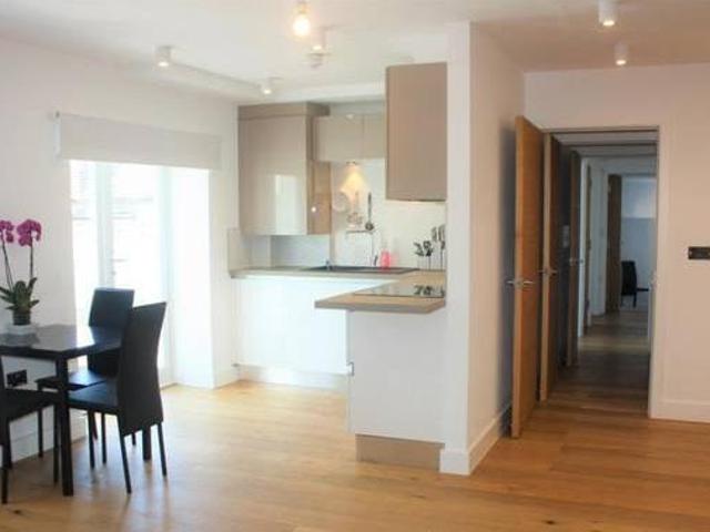 2 bedroom flat for rent in 1a Florence Road Brighton BN1