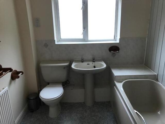 2 bedroom flat for rent in 209, Old Hall Lane, Manchester, M14 6HJ, M14