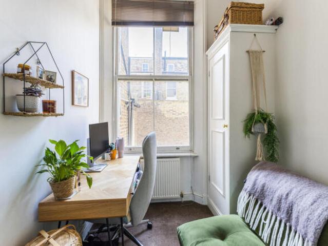 2 bedroom flat for rent in 21 Fairholme, LONDON, W14 9JZ, W14