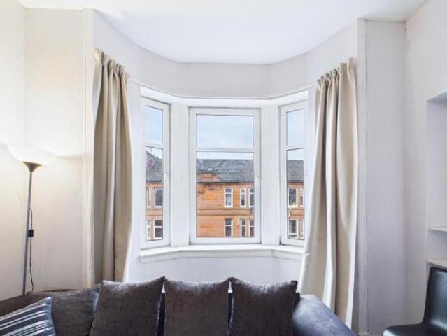 2 bedroom flat for rent in 27 Dixon Road, Govanhill, G42