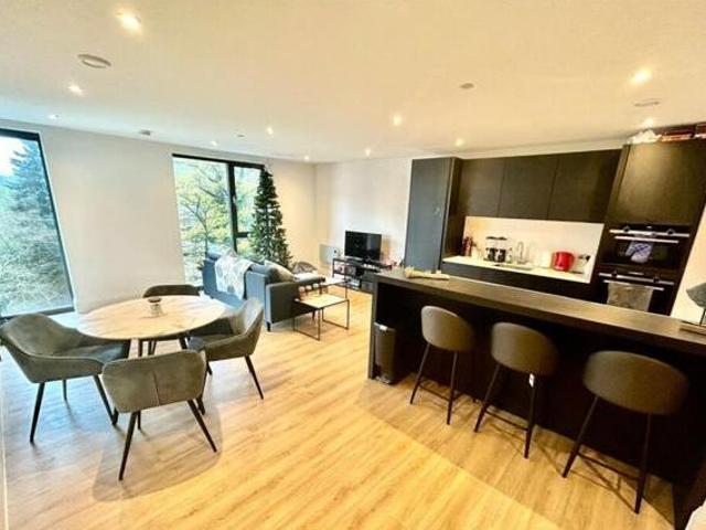 2 Bedroom Flat For Rent In 272a Fulwood Road
