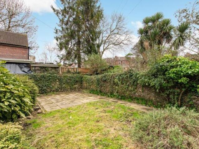 2 bedroom flat for rent in 289 Hotwell Road, Bristol, BS8