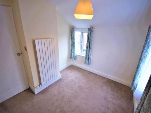 2 bedroom flat for rent in 29 Ermine Road, Hoole, Chester, CH2