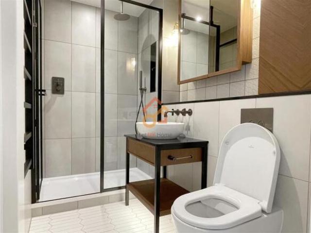 2 bedroom flat for rent in 2 Merino Gardens, London, E1W