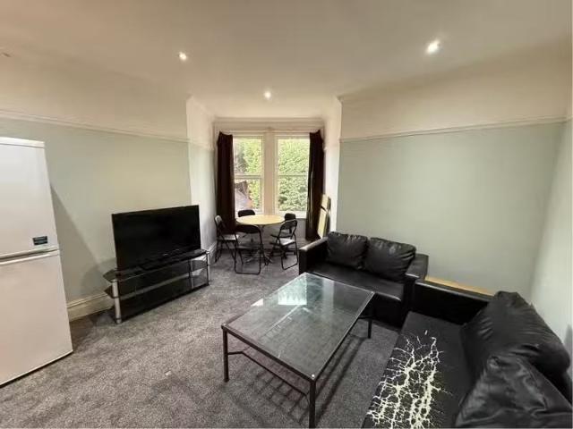 2 bedroom flat for rent in 2 Bedroom Student Apartment, BH3