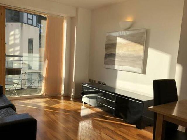 2 Bedroom Flat For Rent In 2 Riverside Way