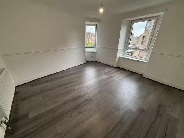 2 bedroom flat for rent in 2E Mc Gill Street, Dundee, DD4 6PH.