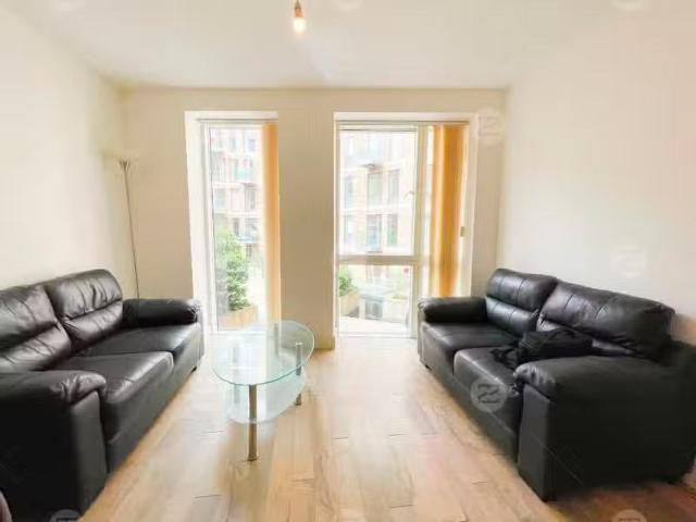 2 bedroom flat for rent in 2/F, i Land, 41 Esinteraction Stree.