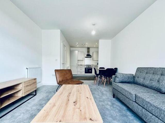 2 Bedroom Flat For Rent In 33 Castleward Boulevard, Derby