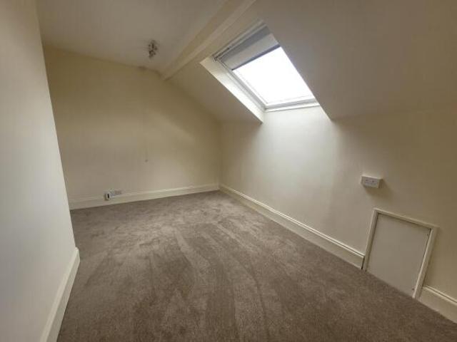 2 bedroom flat for rent in 329A Abbeydale Road, Sheffield S7 1FS, S7