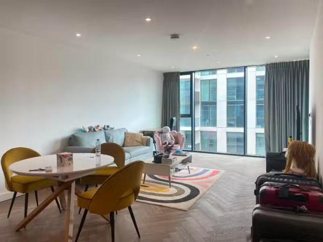 2 bedroom flat for rent in 3 Merino Gardens, London, E1W [REF.