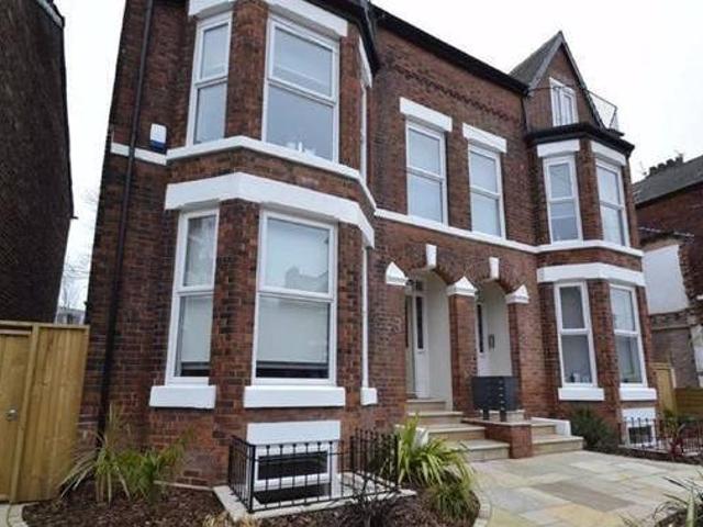 2 bedroom flat for rent in 3 York Road Chorlton M21