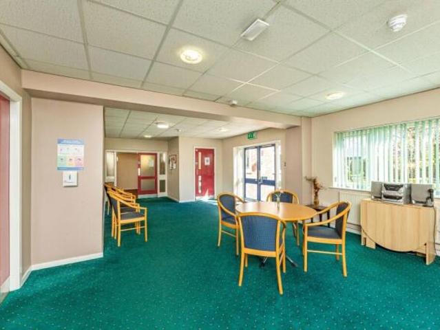 2 bedroom flat for rent in Tangmere Court, Dudley Road, Manchester, Greater Manchester, M16 8DF, M16