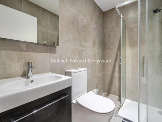 2 bedroom flat for rent in Tankerville Road, Streathan, London, SW16