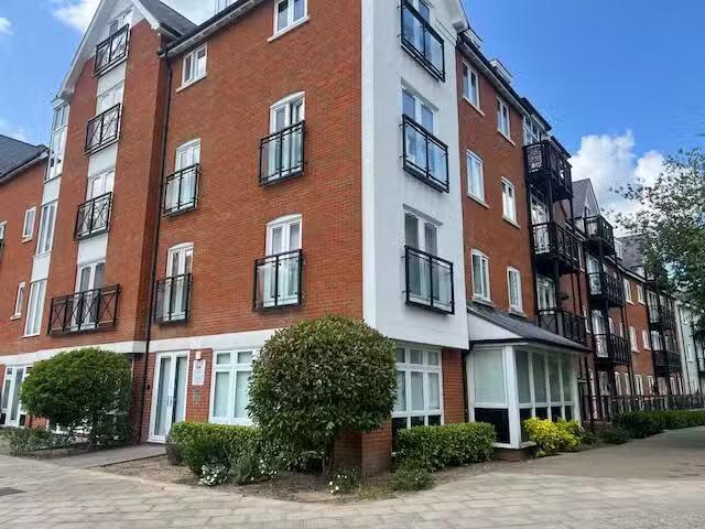 2 bedroom flat for rent in Tannery Square, Canterbury, CT1