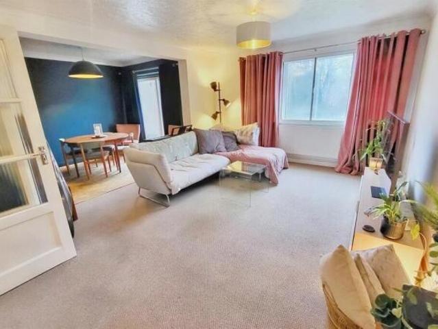 2 bedroom flat for rent in Talbot Avenue, Bournemouth, BH3