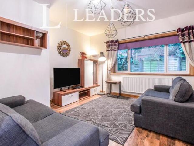 2 bedroom flat for rent in Talbot Avenue, Bournemouth, Dorset, BH3
