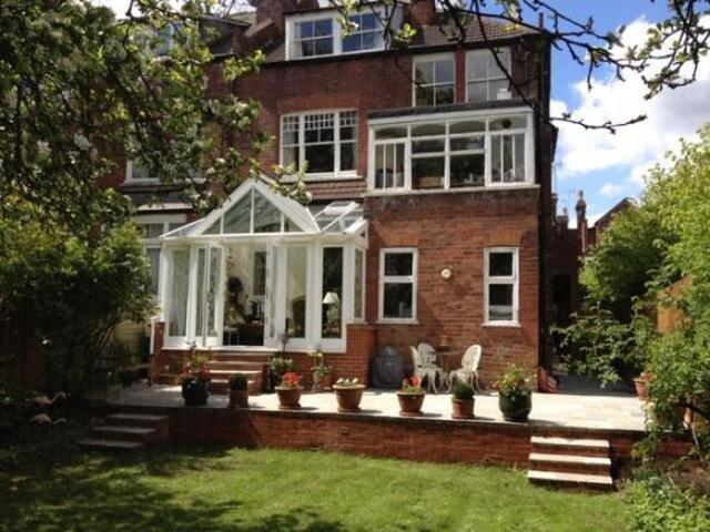 2 bedroom flat for rent in Talbot Road, Highgate, N6