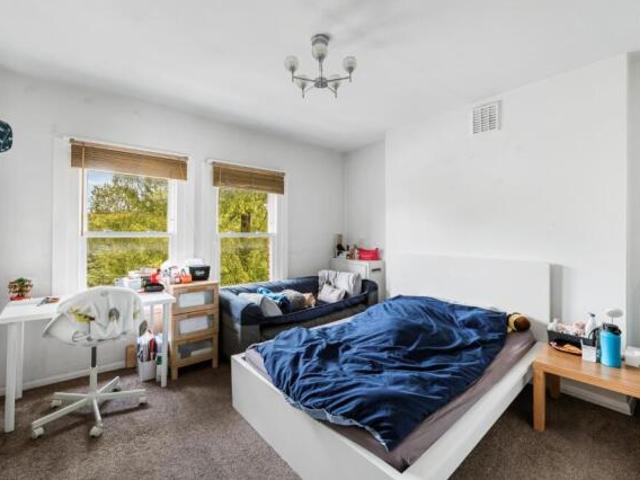 2 bedroom flat for rent in Talgarth Road, London, Greater London, W14