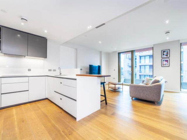 2 bedroom flat for rent in Tapestry Apartments, Canal Reach, Camden, London, N1C