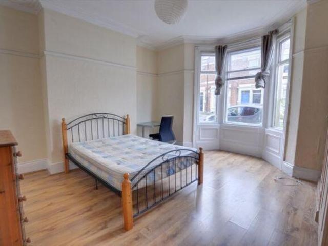 2 bedroom flat for rent in Tavistock Road, Newcastle Upon Tyne, NE2