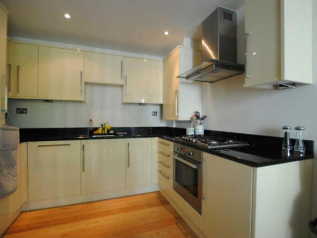 2 bedroom flat for rent in Taymount Rise Forest Hill SE23