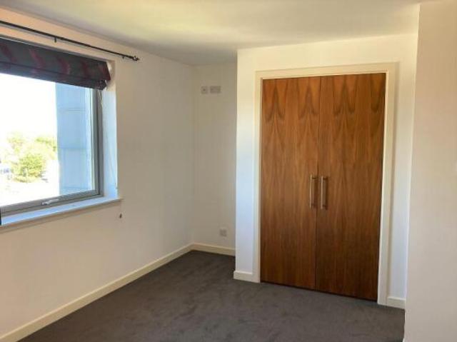2 bedroom flat for rent in Telford Grove, Crewe Toll, Edinburgh, EH4