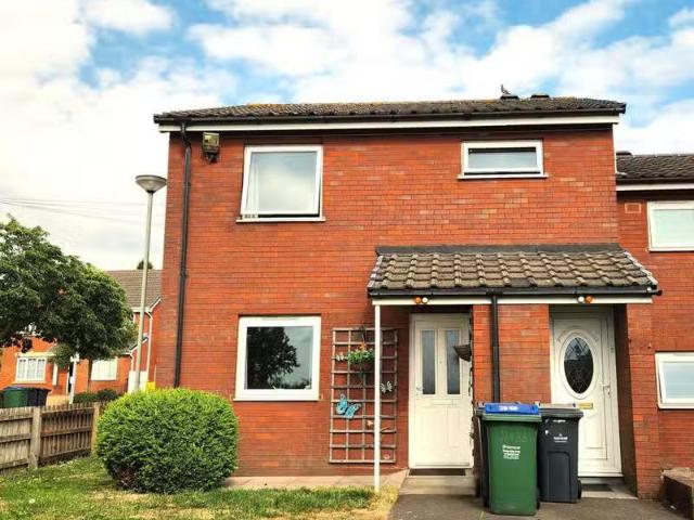 2 bedroom flat for rent in Terrace Street, Rowley Regis, B65 0.