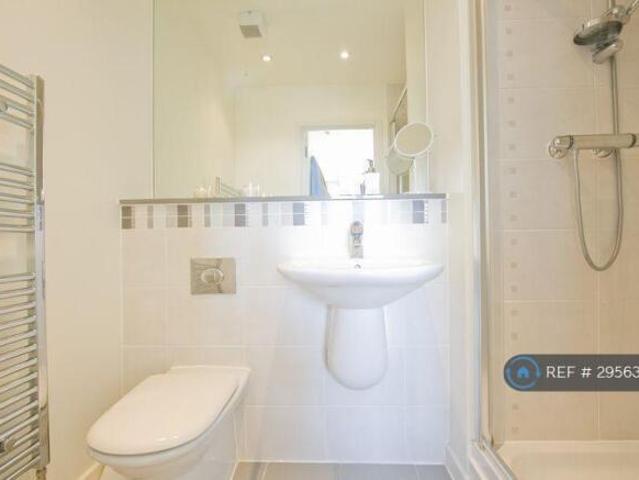 2 bedroom flat for rent in Thomas Frye Court, London, E15