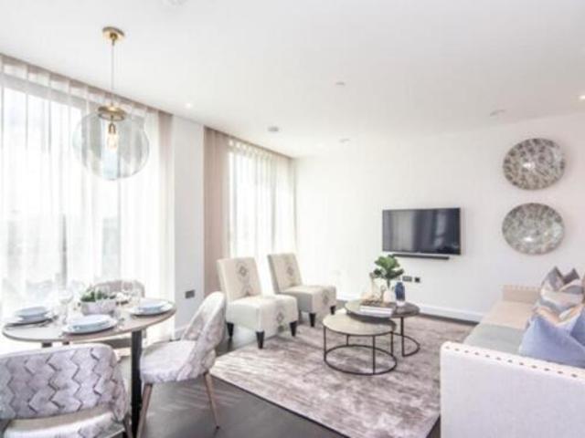 2 bedroom flat for rent in Thorne House, Nine Elms SW11