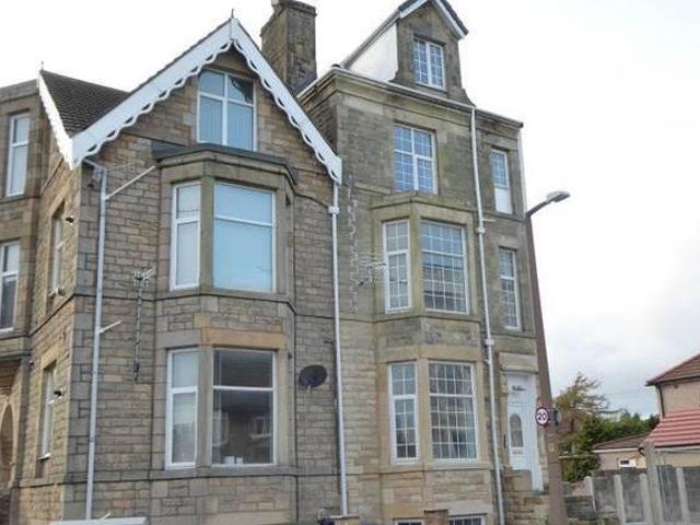 2 bedroom flat for rent in Thornton Road Morecambe LA4 5PD LA4
