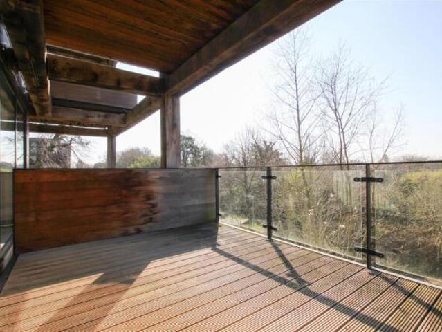 2 bedroom flat for rent in The Copper Building, Kingfisher Way, Cambridge, CB2