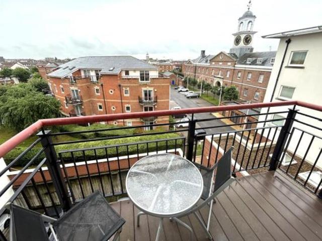 2 bedroom flat for rent in The Canalside, Gunwharf Quays, Portsmouth, PO1