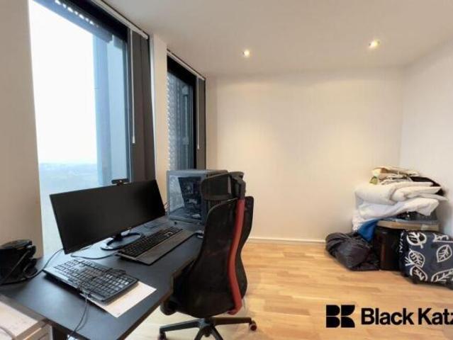 2 bedroom flat for rent in The Ceramic Building, Newington Causeway, Borough SE1