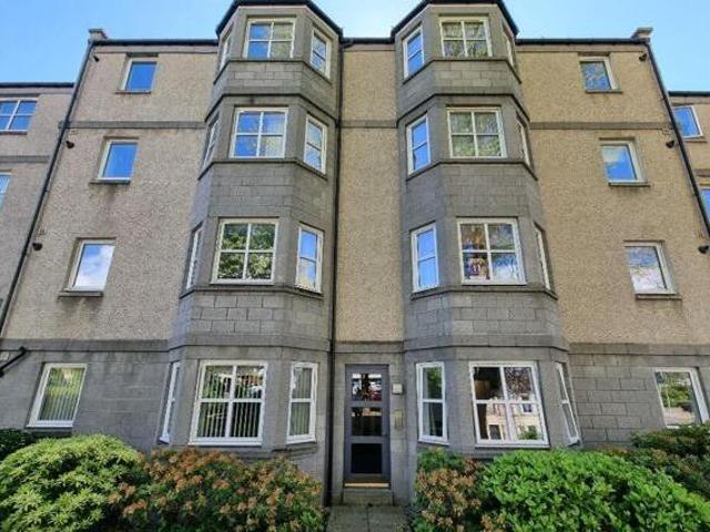 2 Bedroom Flat For Rent In The City Centre, Aberdeen