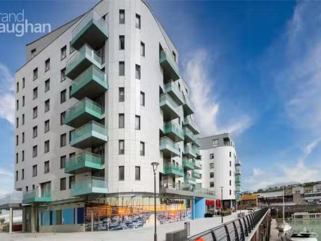 2 bedroom flat for rent in The Boardwalk, Brighton Marina Vill.