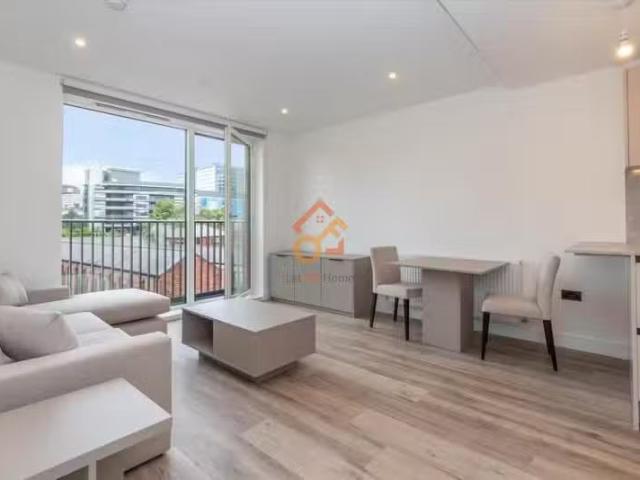 2 bedroom flat for rent in The Barker, 61 Shadwell Street, Bir.