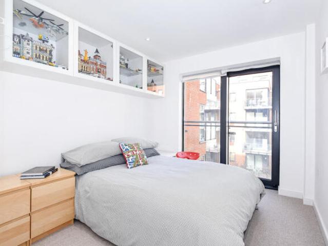 2 bedroom flat for rent in The Blake Building, Ocean Way, Southampton, SO14