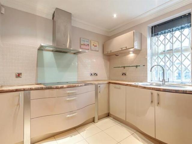 2 bedroom flat for rent in The Gatehouse 19 Chaseley Road, Salford, M6