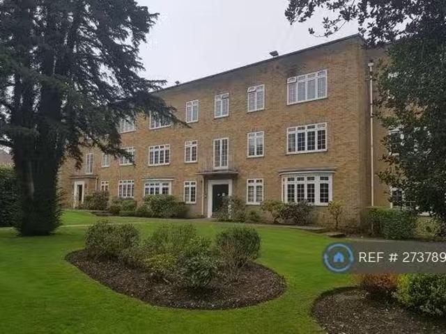 2 bedroom flat for rent in The Grange, Barnet, EN4