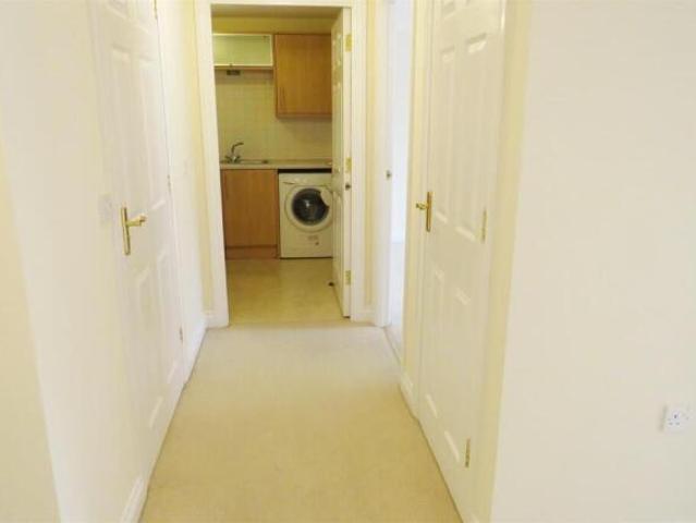 2 bedroom flat for rent in The Dell, SOUTHAMPTON, SO15